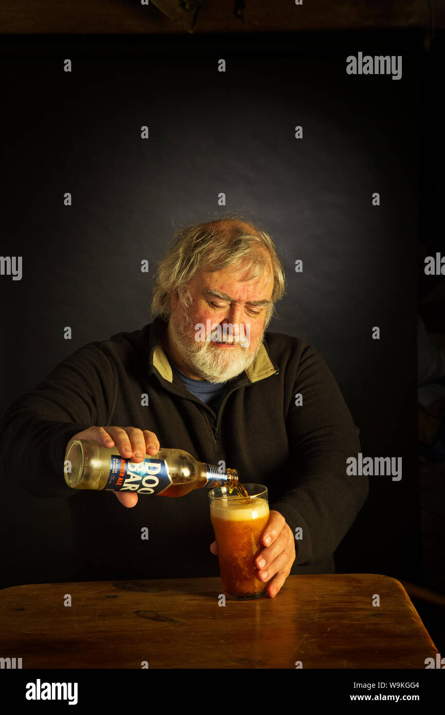 Old man beer table hi-res stock photography and images - Alamy