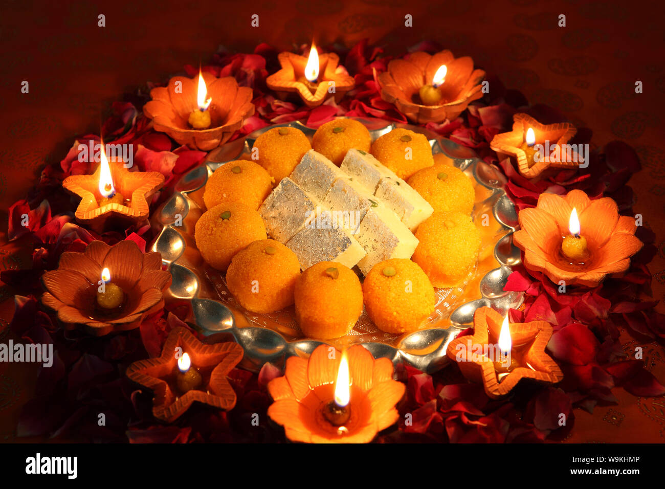 Dish for an oil lamp hi-res stock photography and images - Alamy