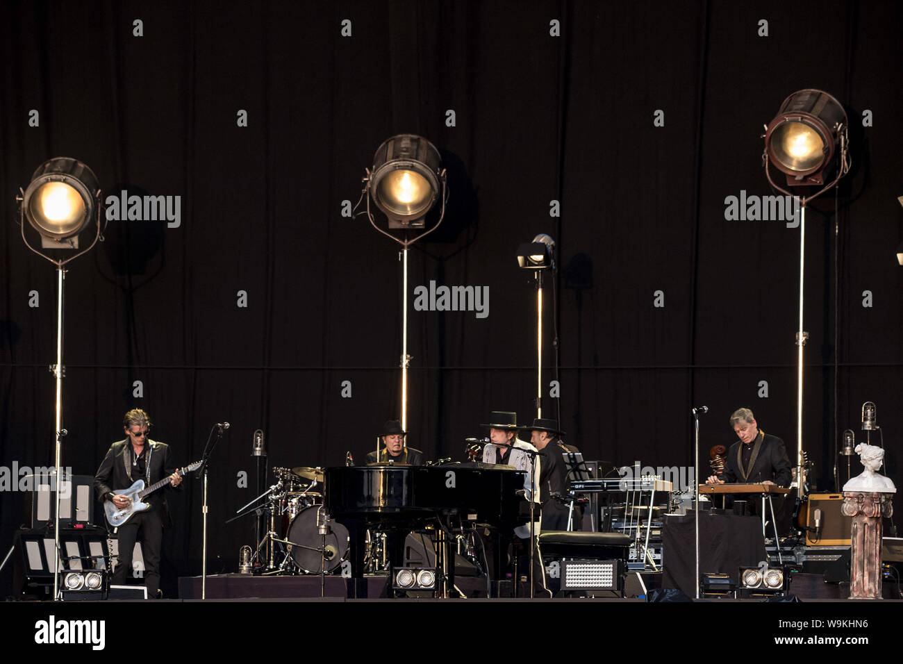 LONDON, ENGLAND: Bob Dylan performs on the Great Oak Stage in Hyde Park ...