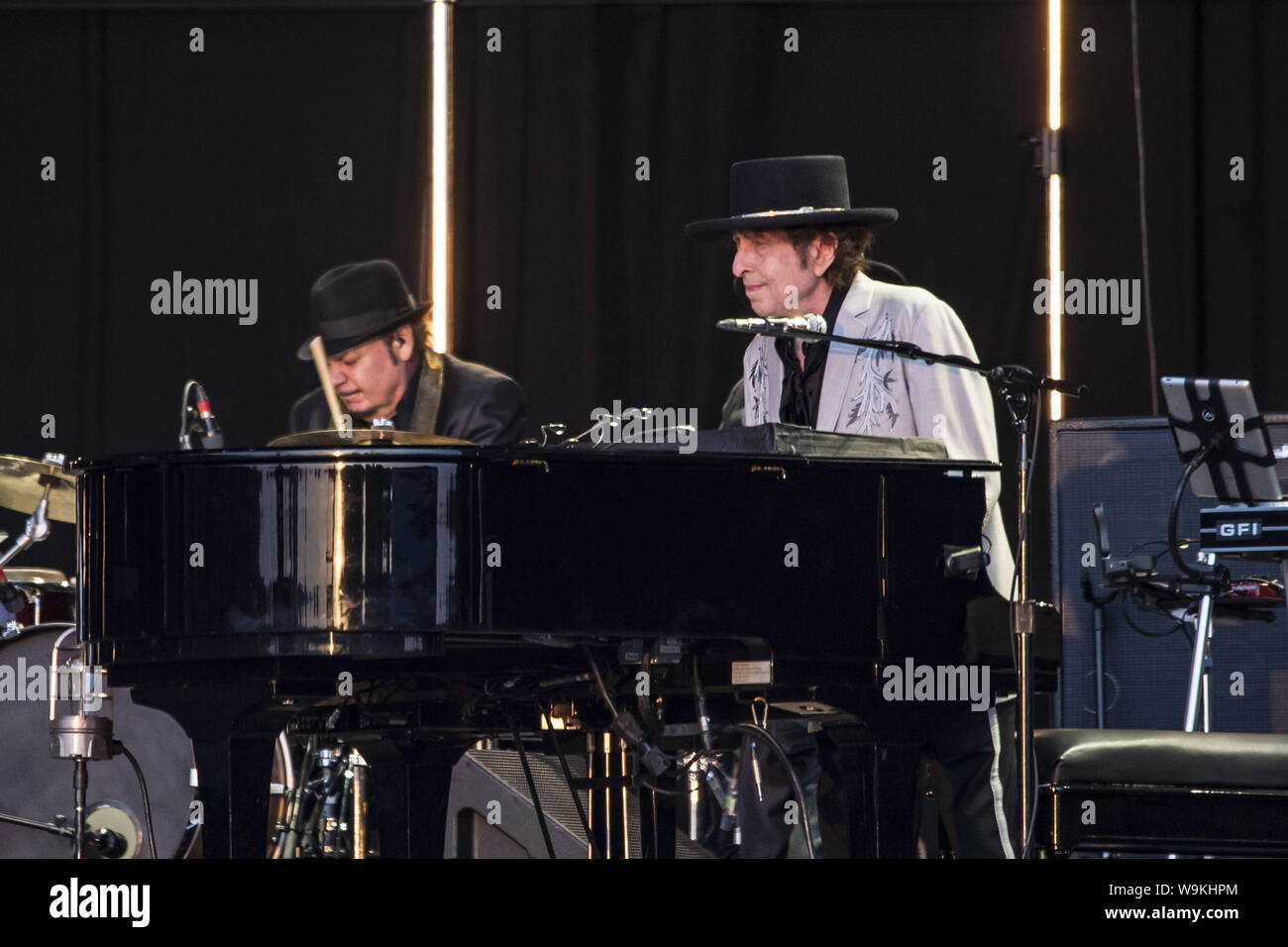 LONDON, ENGLAND: Bob Dylan performs on the Great Oak Stage in Hyde Park ...