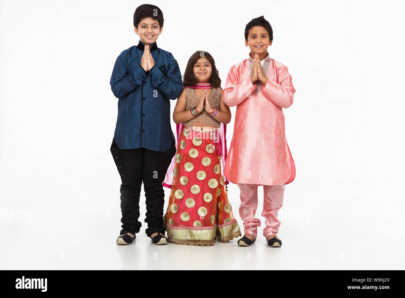 Indian girl greeting namaskar hi-res stock photography and images - Alamy