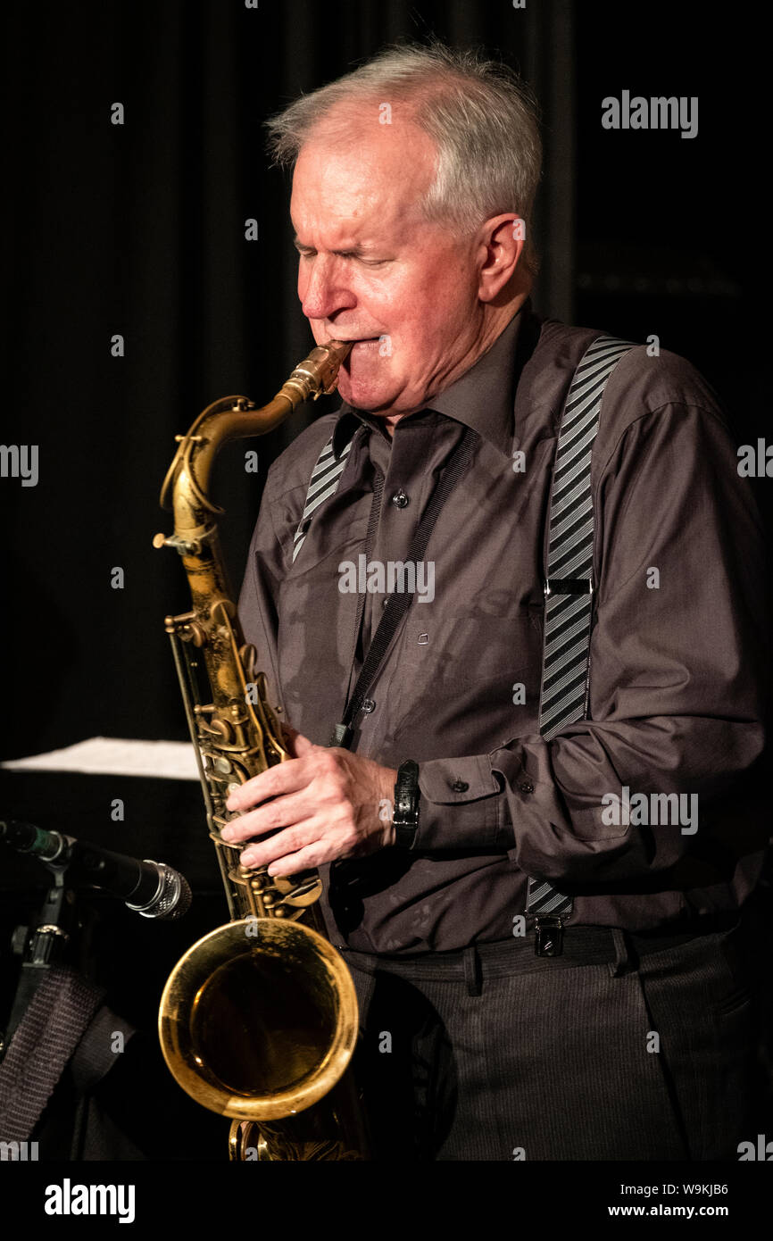 Scott Hamilton playing tenor sax with his quartet, Brecon Jazz festival ...