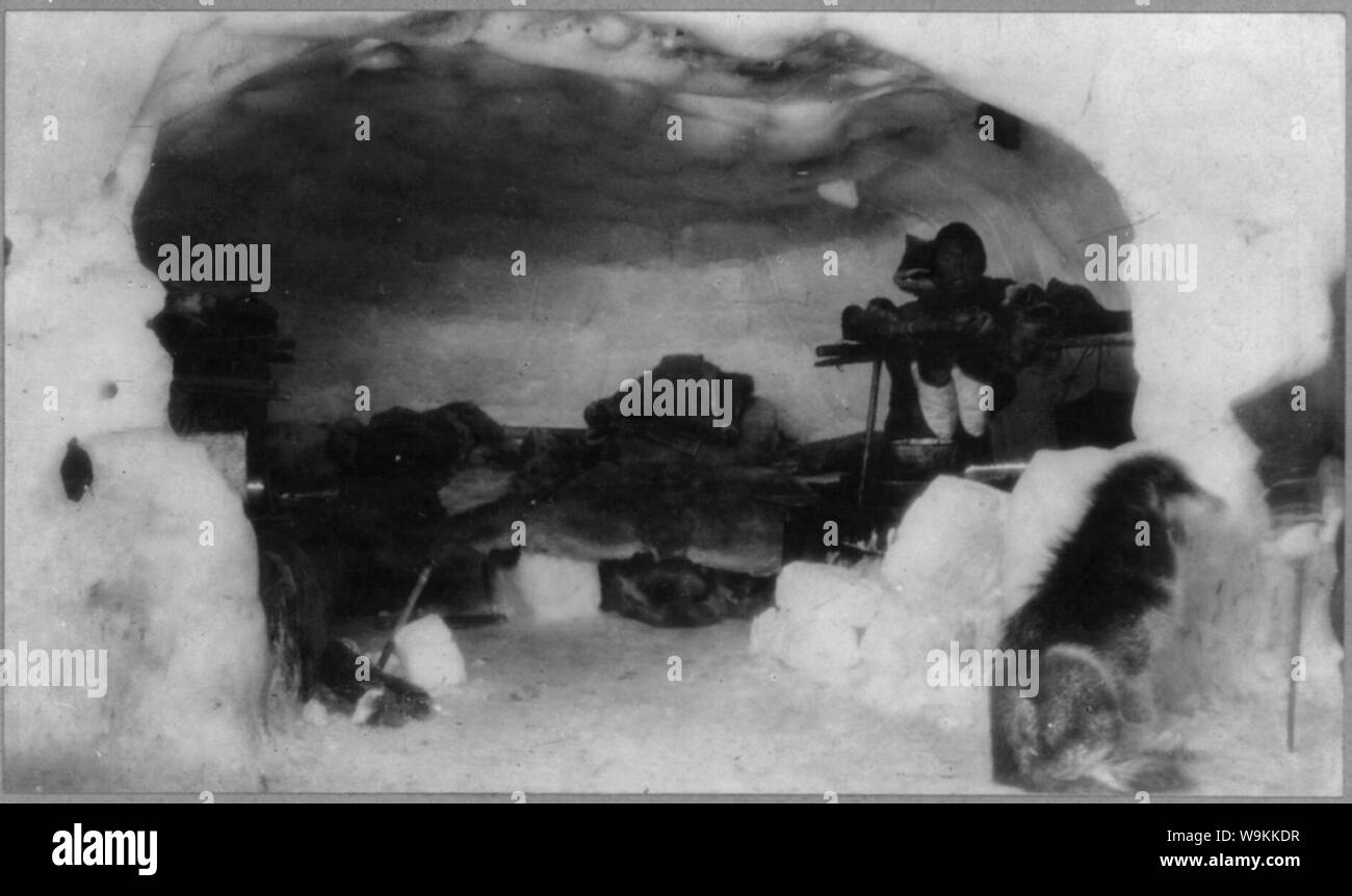 Snow igloo in winter Black and White Stock Photos & Images - Alamy