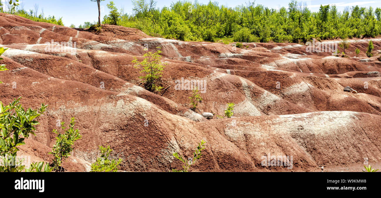 The Cheltenham Badlands in Caledon in summer, Ontario, Canada ...