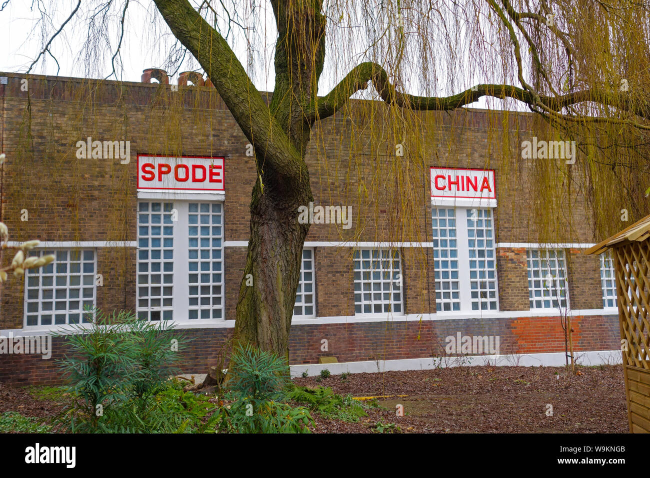 Spode china hi-res stock photography and images - Alamy