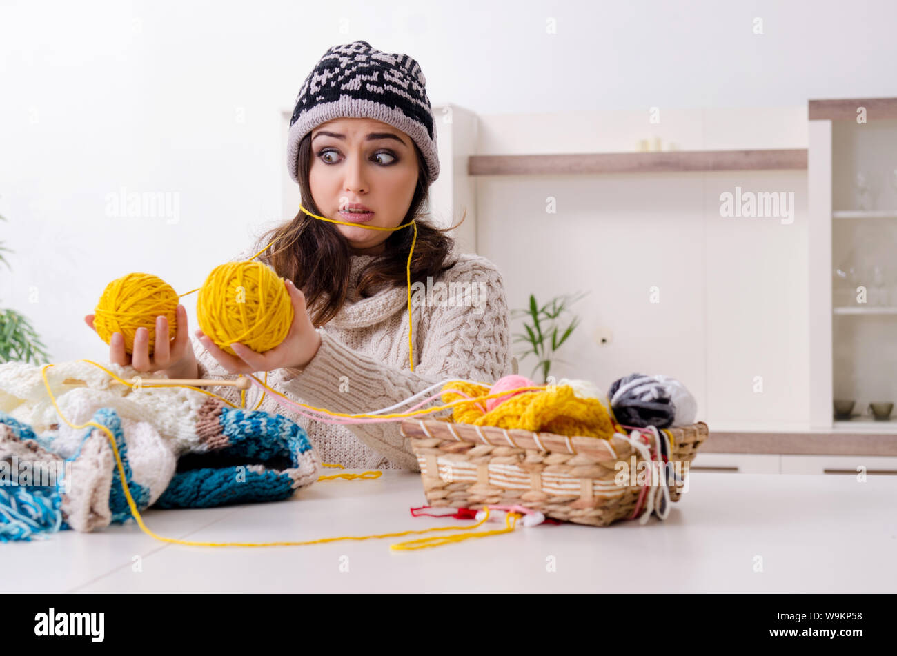 Frustrated woman and knit hi-res stock photography and images - Alamy