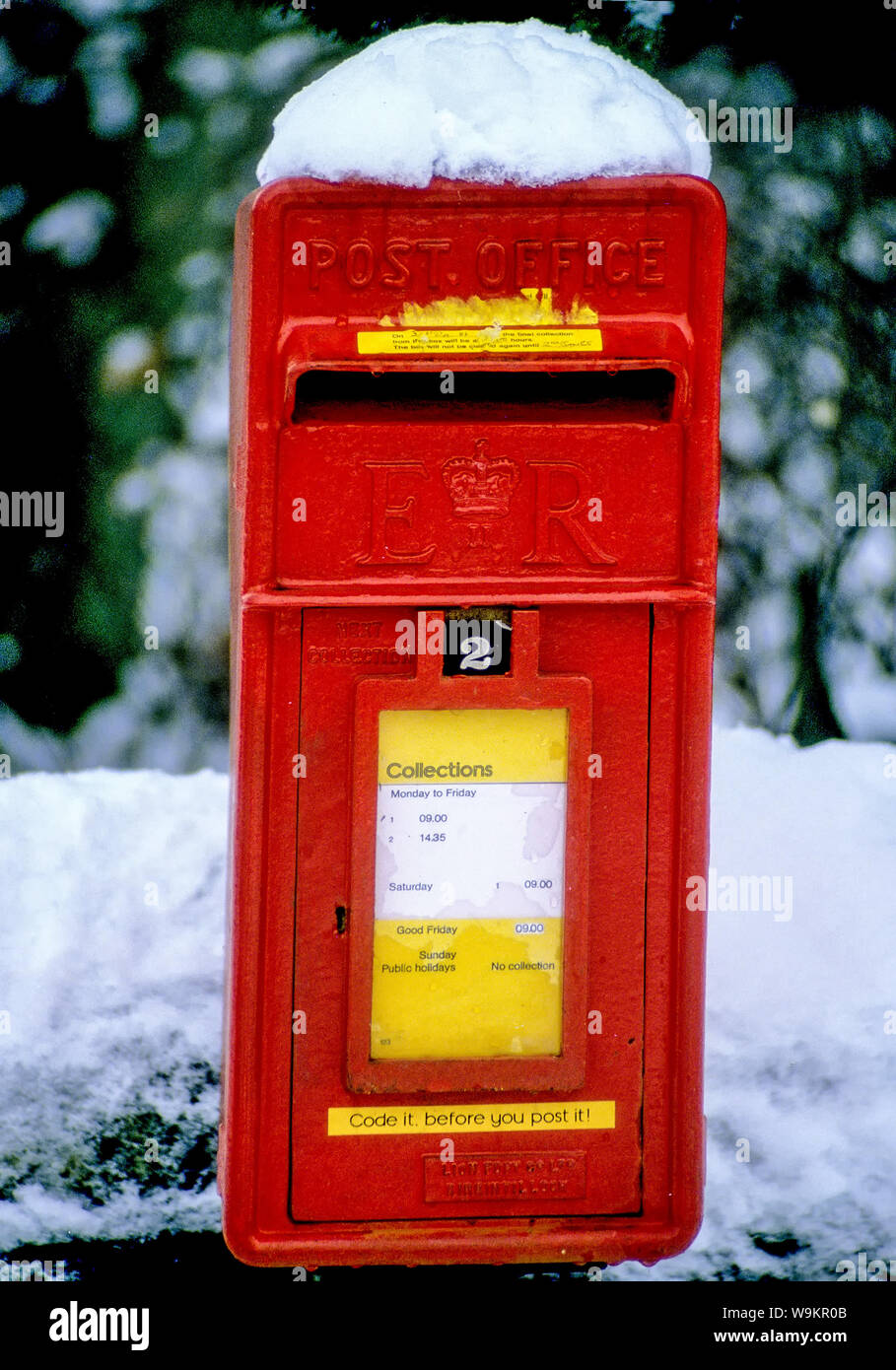 rED MAIL BOX Stock Photo - Alamy