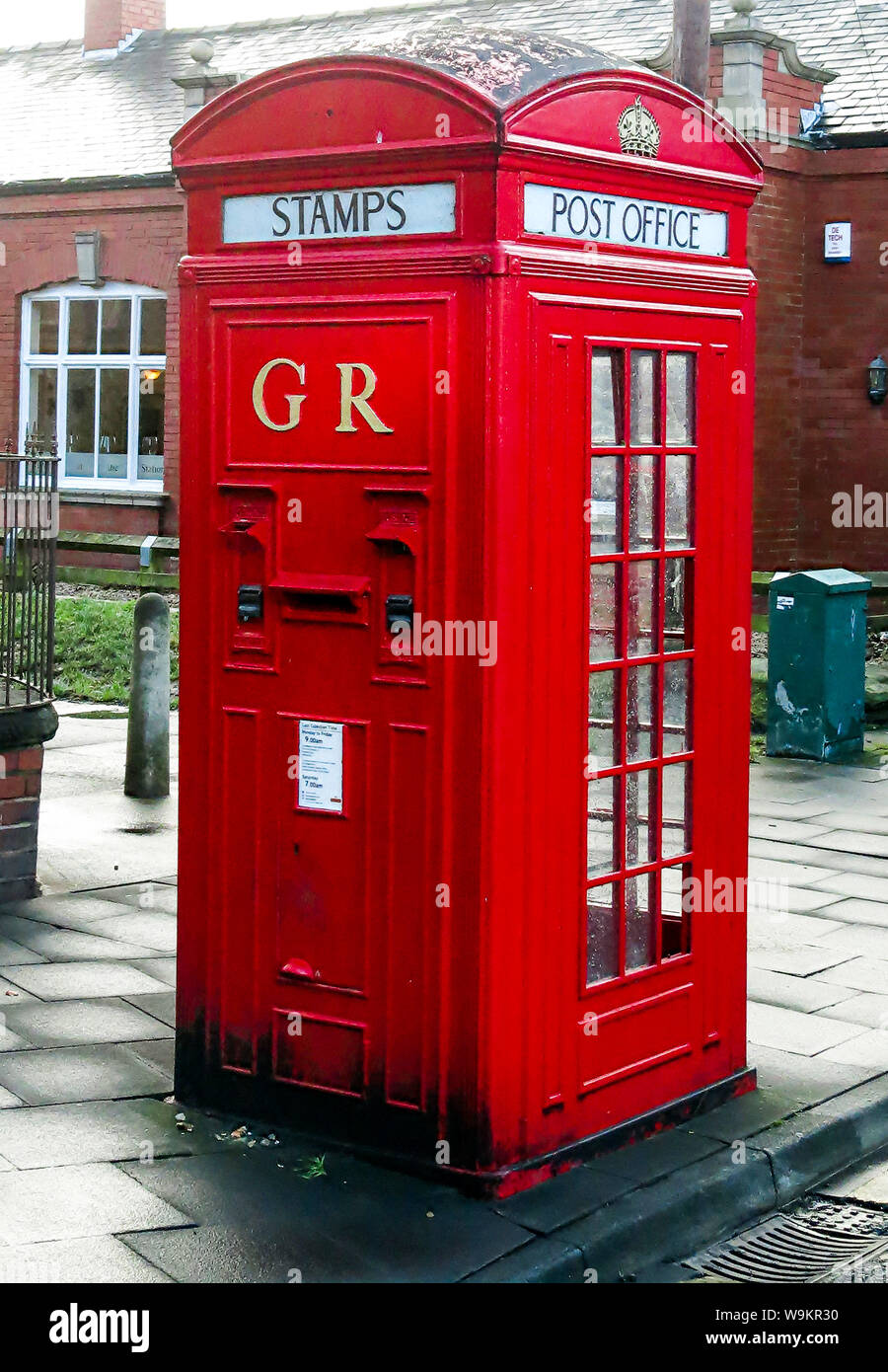 Unique telephone booth hi-res stock photography and images - Alamy