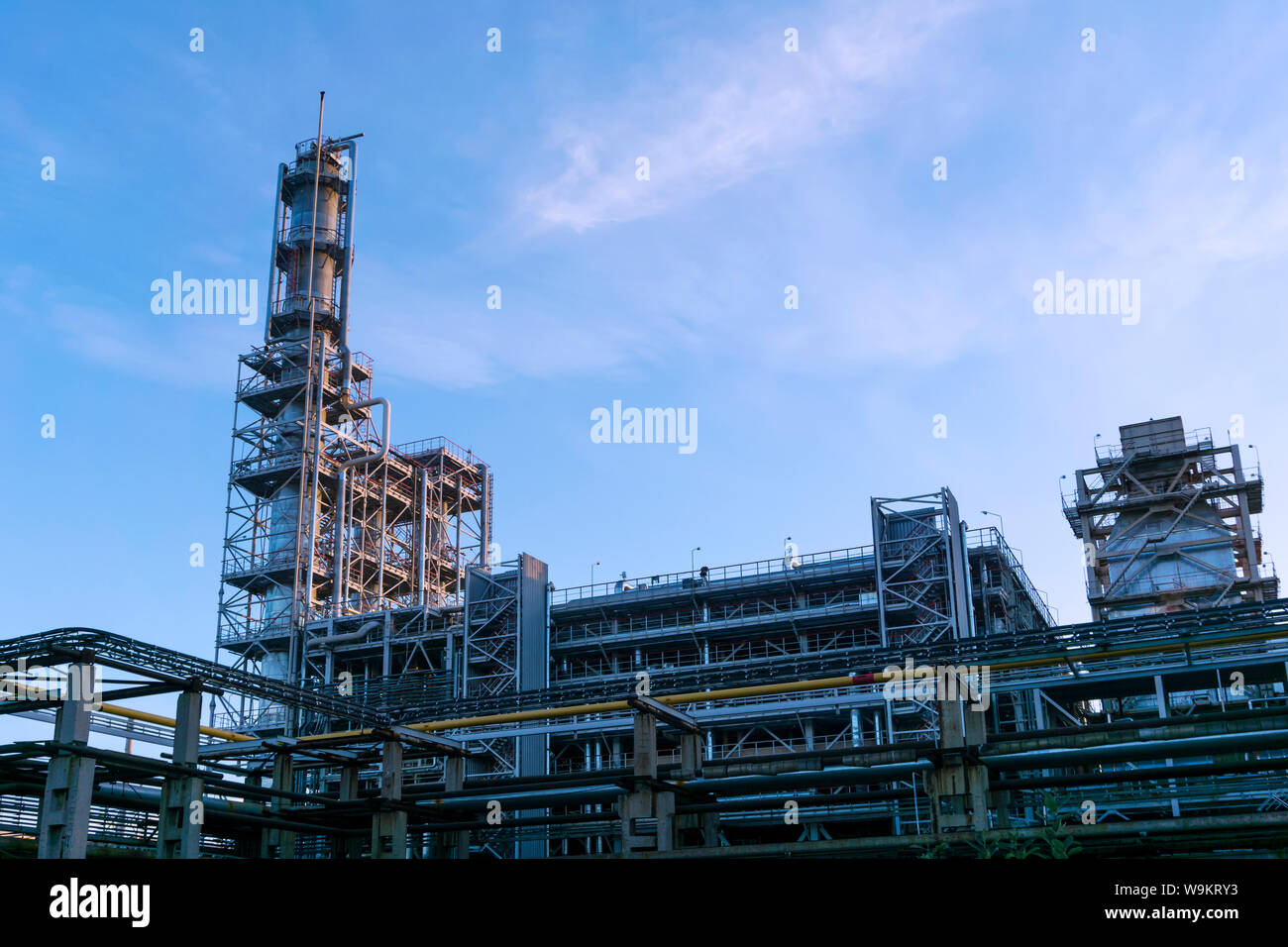 Thermal distillation hi-res stock photography and images - Alamy