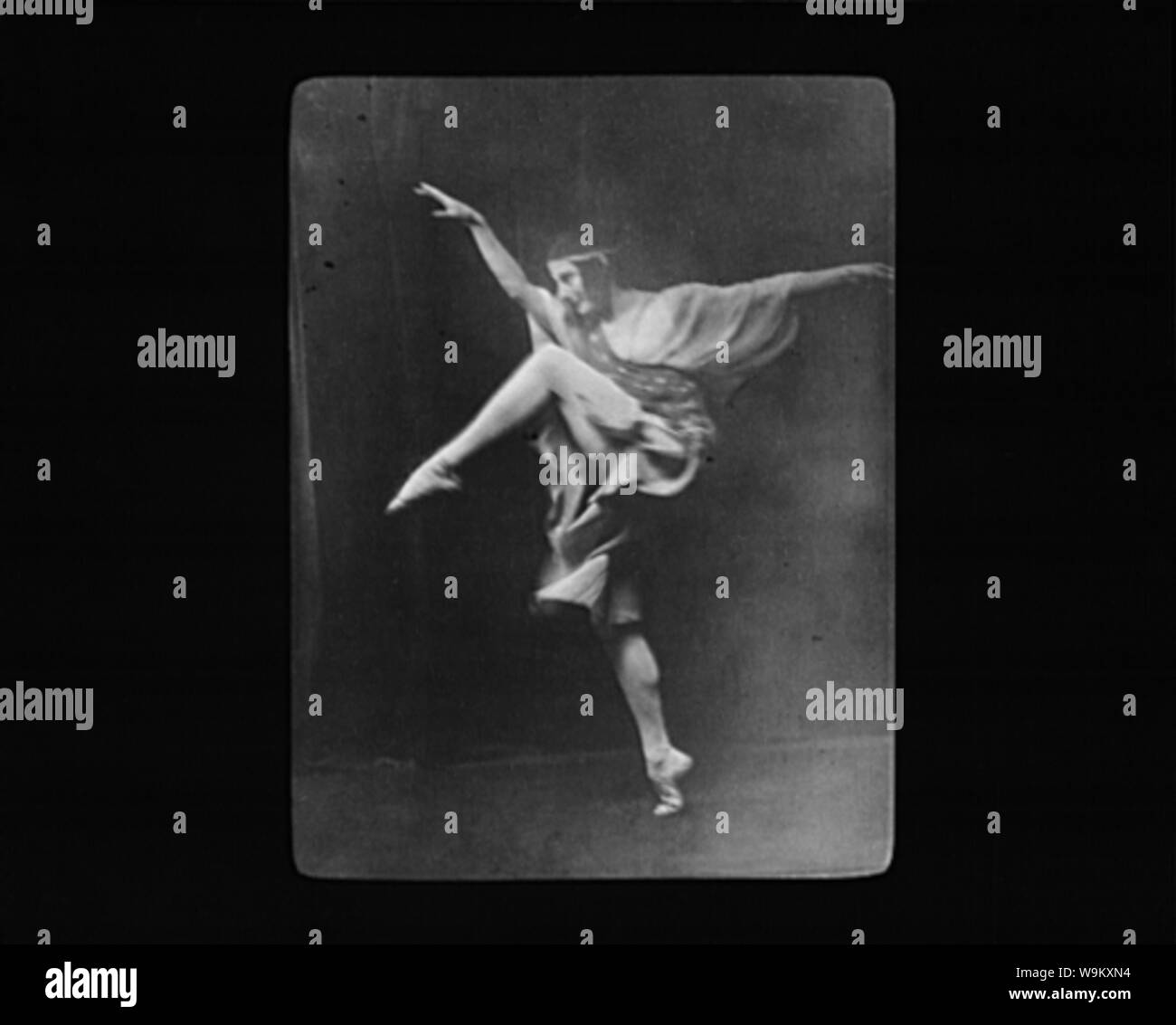 Anna Pavlova dancing Stock Photo - Alamy