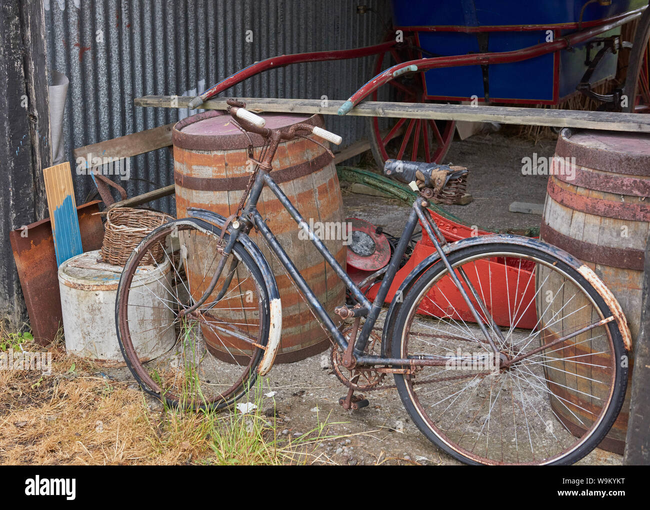 Ireland Trip (May 19-29, 2019) Kerry Bog Village on the Ring of Kerry ...
