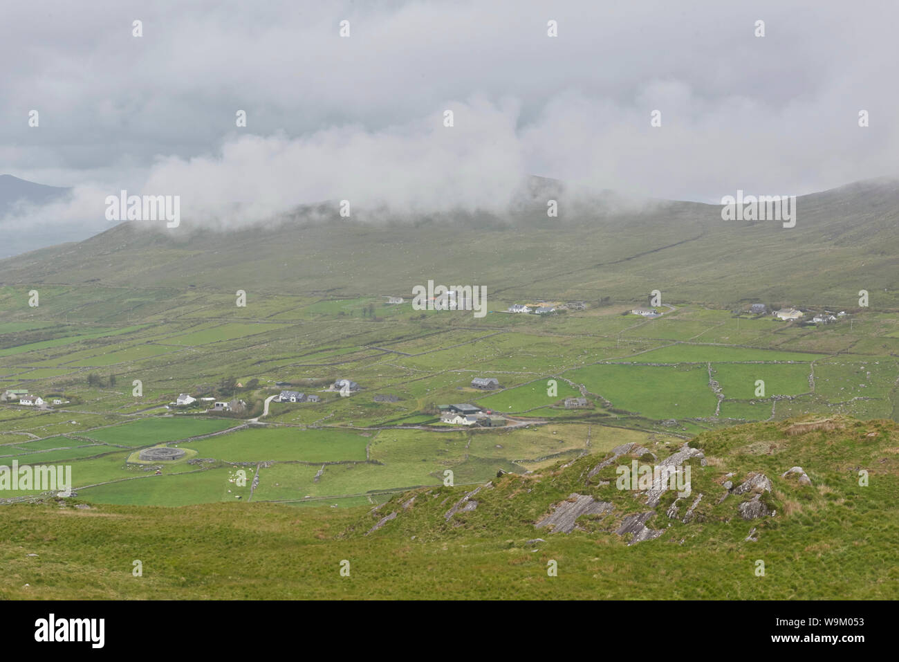 Ireland Trip (May 19-29, 2019) Landscape of Village of Caherdaniel on ...
