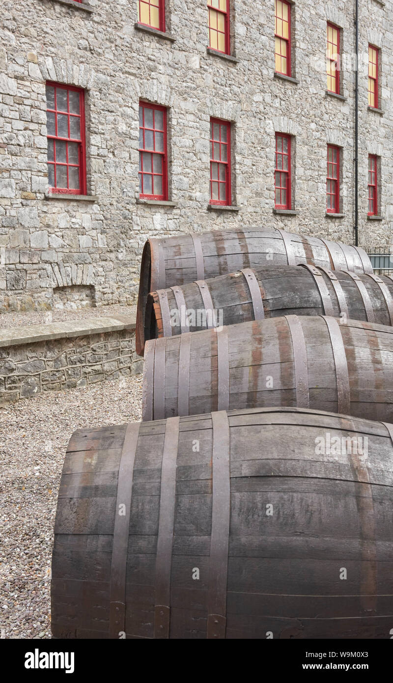 Jameson distillery midleton hi-res stock photography and images - Alamy