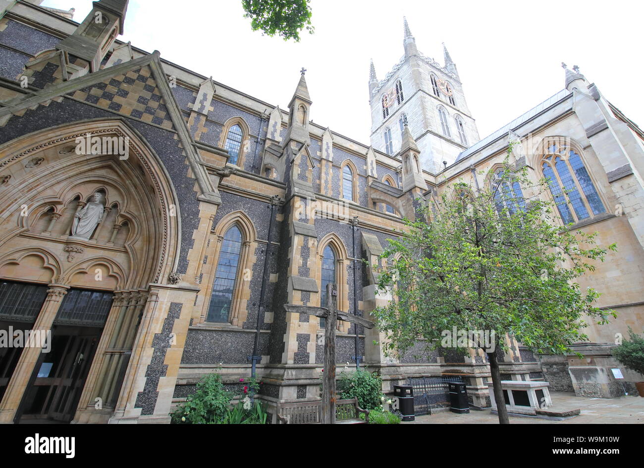 Southwark Church Stock Photos & Southwark Church Stock Images - Alamy