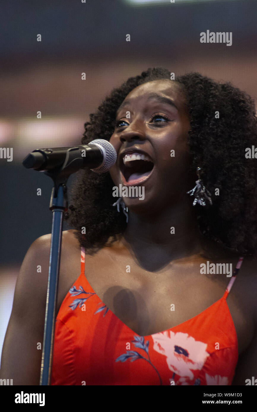 Courtnee hi-res stock photography and images - Alamy