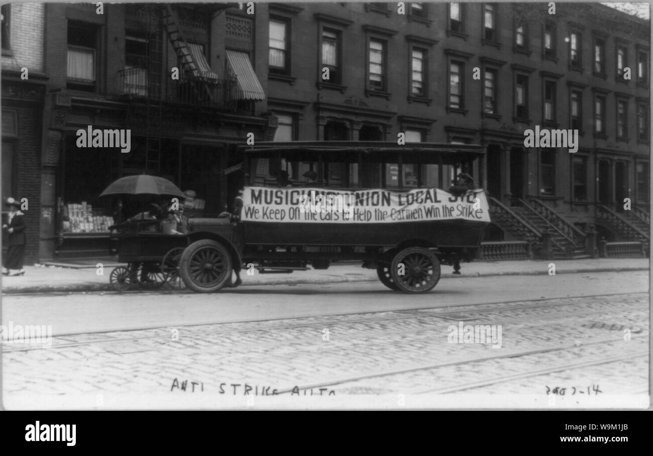 Anti strike auto Black and White Stock Photos & Images - Alamy