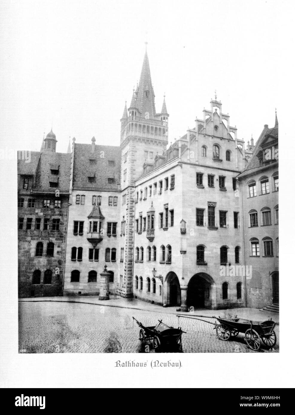 Rathhaus Black and White Stock Photos & Images - Alamy