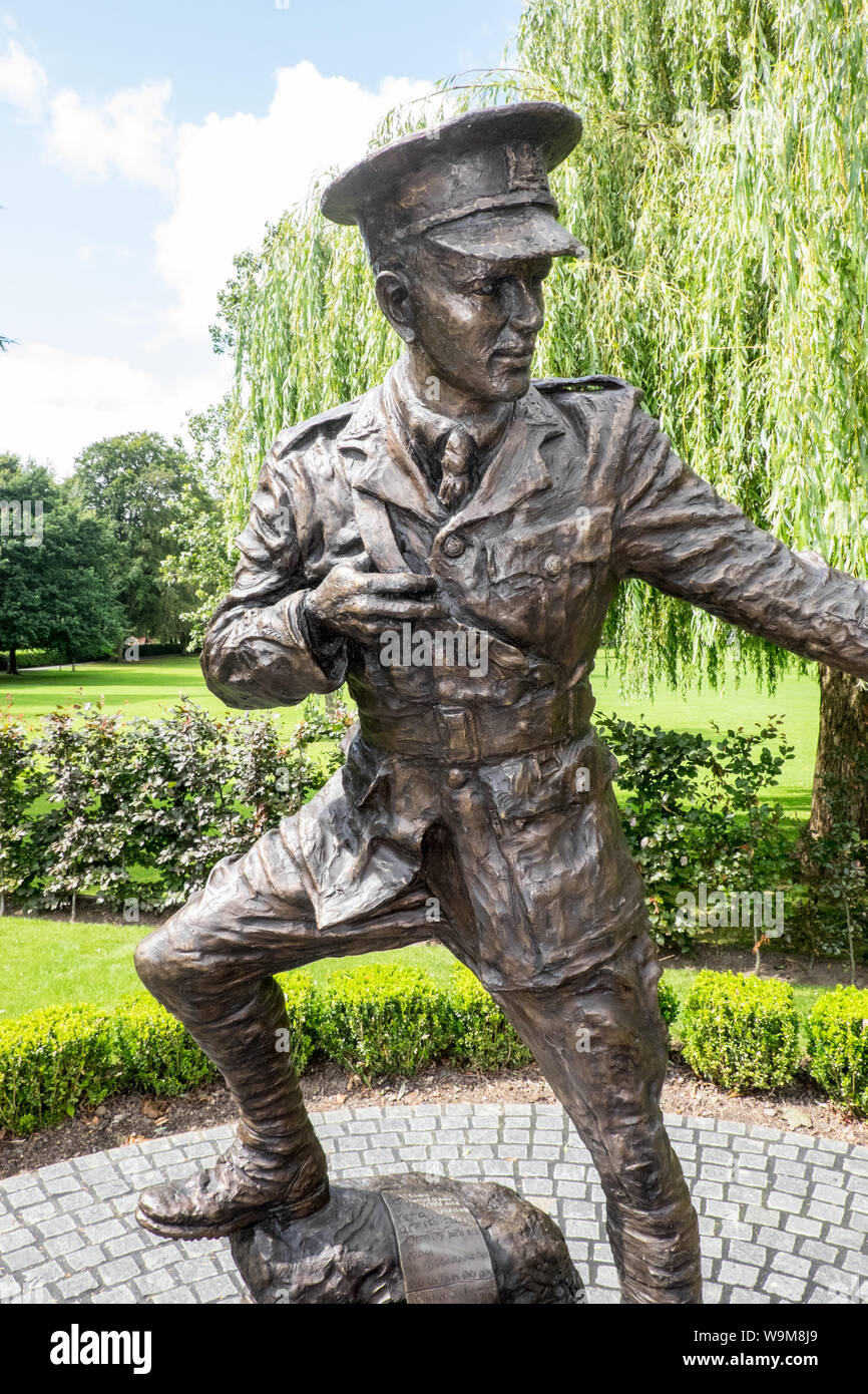 Wilfred owen birthplace hi-res stock photography and images - Alamy