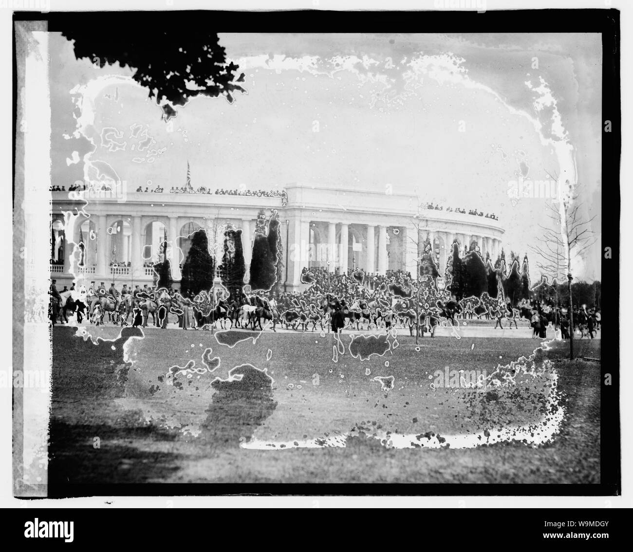 Memorial amphitheater arlington national Black and White Stock Photos ...