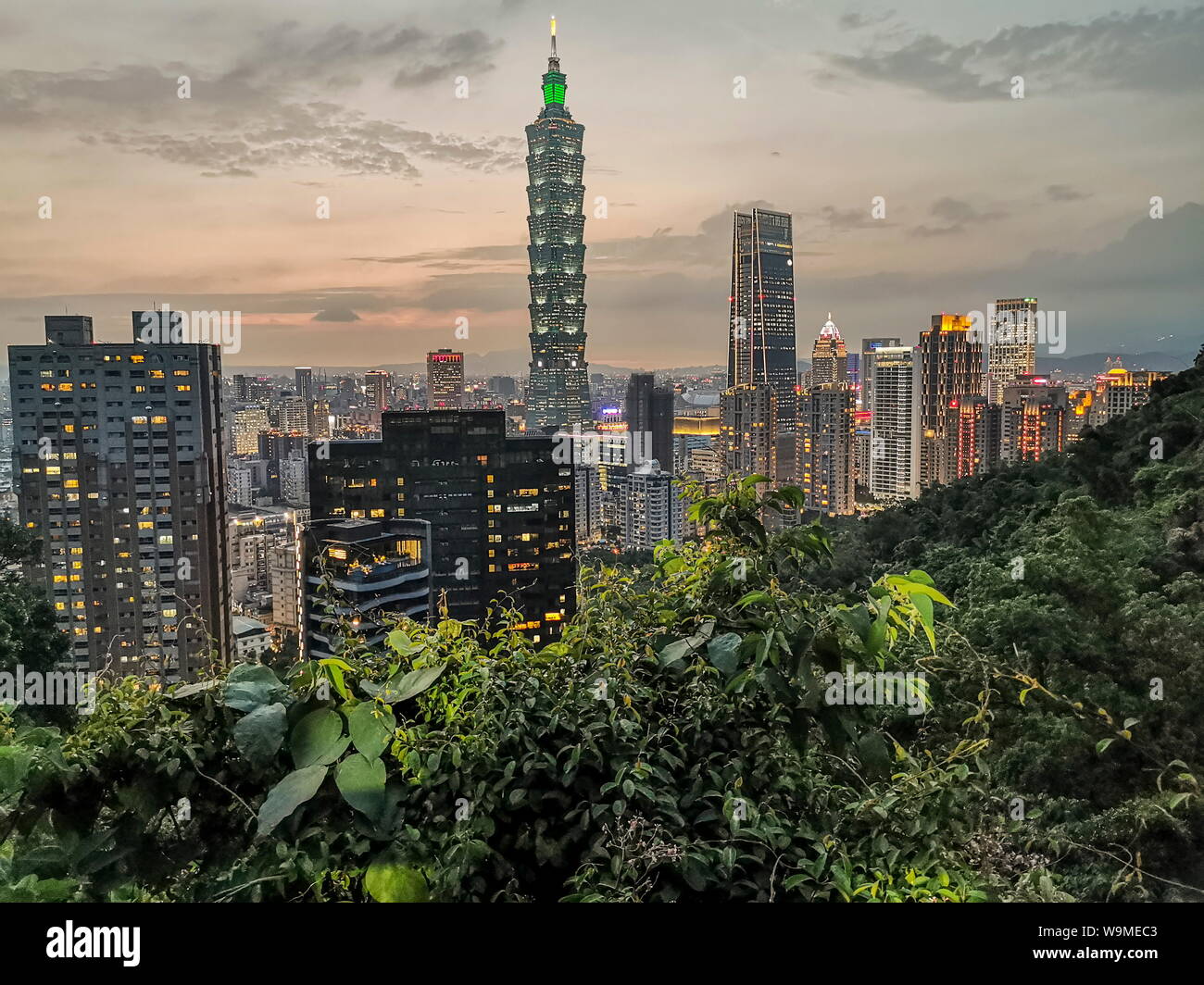 TAIPEI 101 SKYSCRAPER , TAIPEI, TAIWAN Stock Photo - Alamy