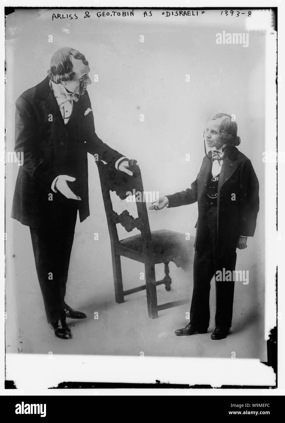 Arliss Black and White Stock Photos & Images - Alamy