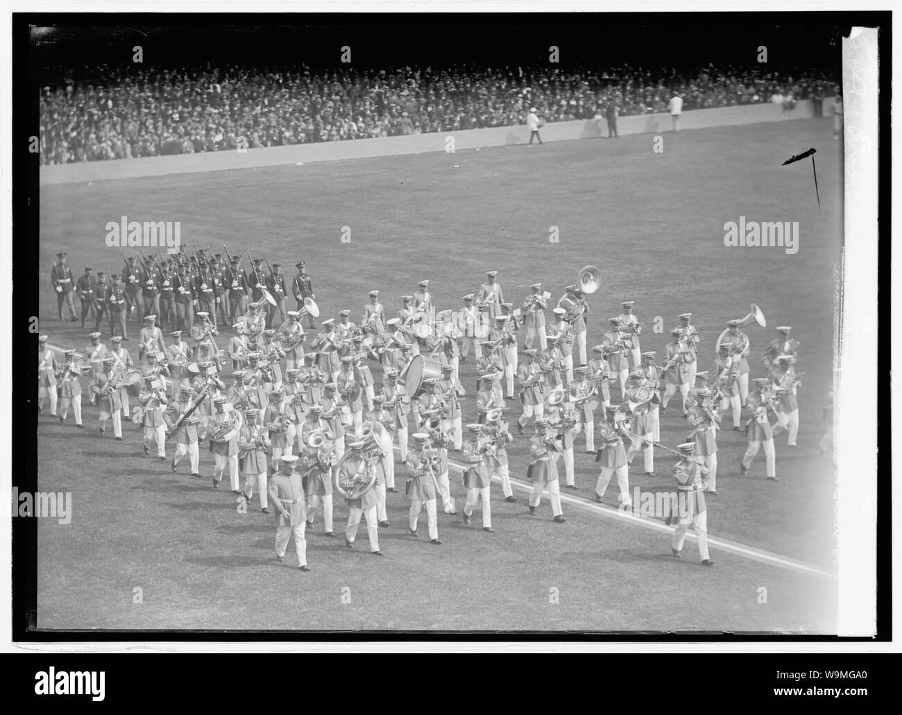 Army festivities Black and White Stock Photos & Images - Alamy