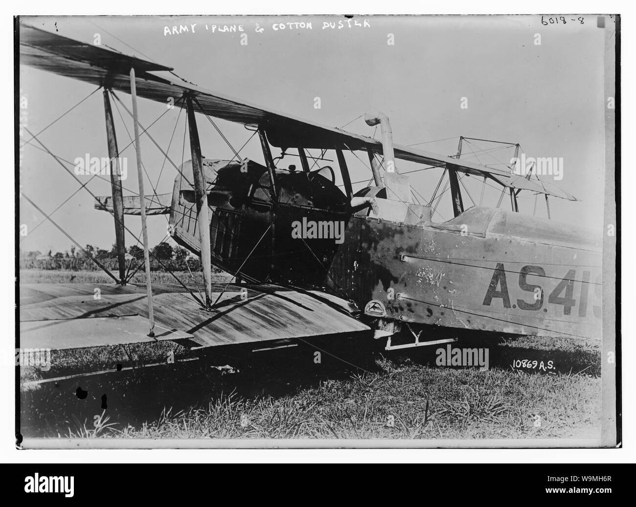 Early crop duster hi-res stock photography and images - Alamy