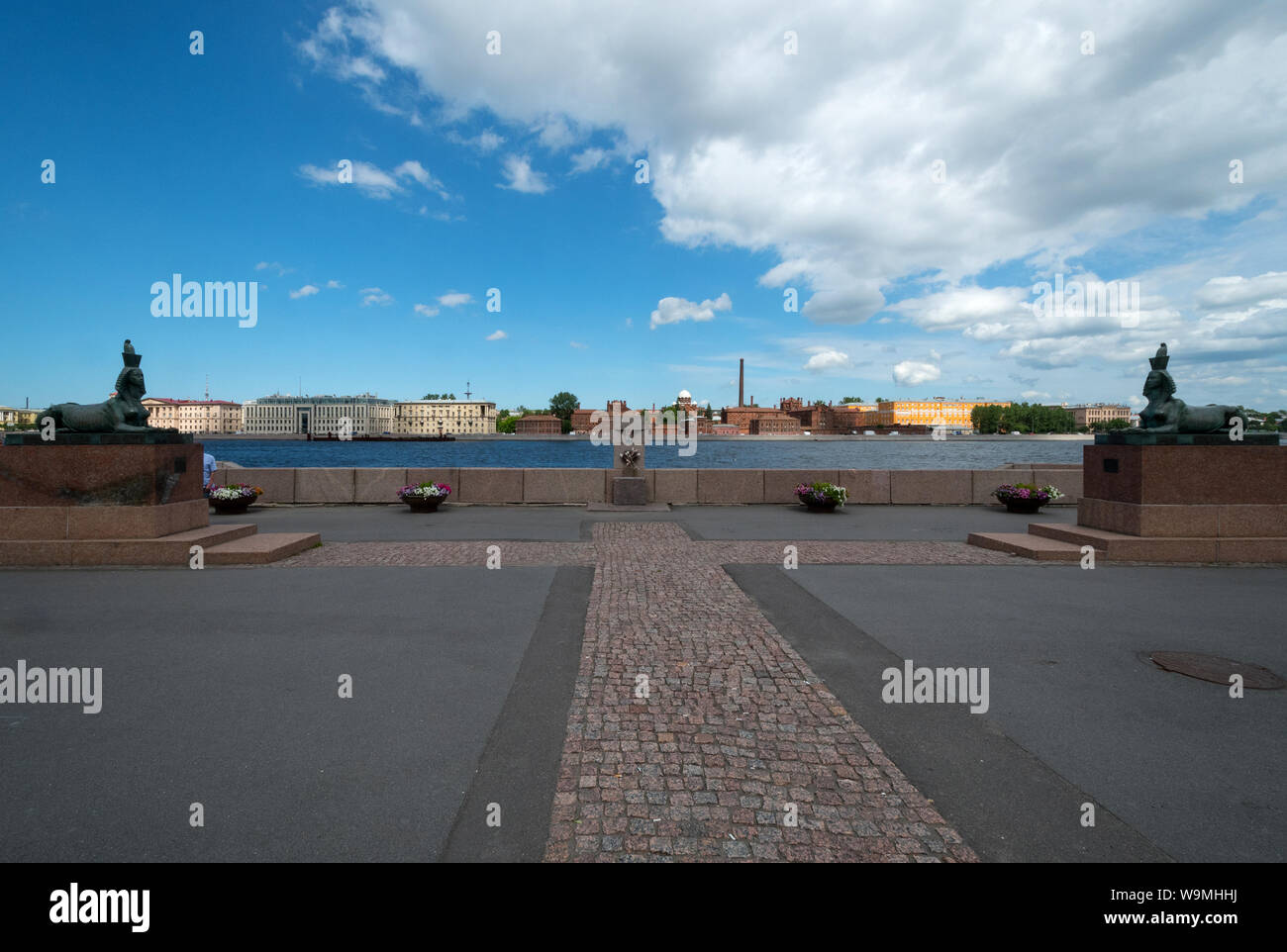 Kresty prison hi-res stock photography and images - Alamy