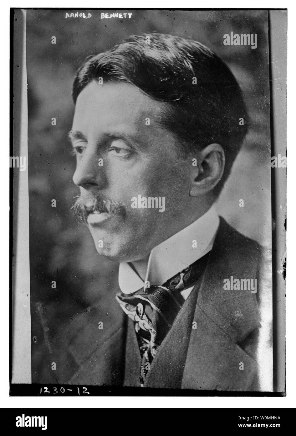 Arnold bennett hi-res stock photography and images - Alamy