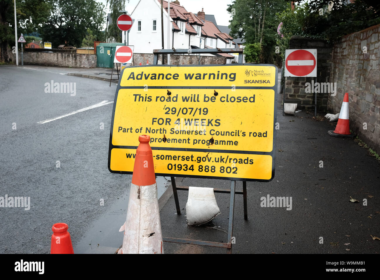 Maintenance advance hi-res stock photography and images - Alamy