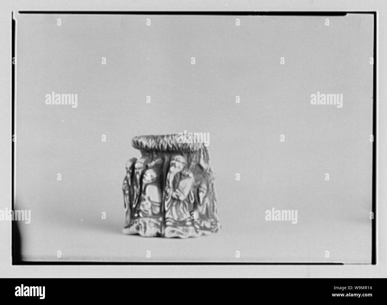 Artifact collector object hi-res stock photography and images - Alamy