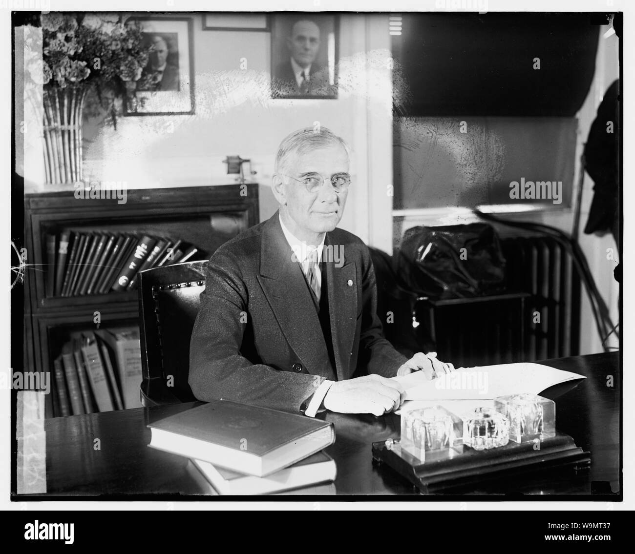 Arthur hyde Black and White Stock Photos & Images - Alamy