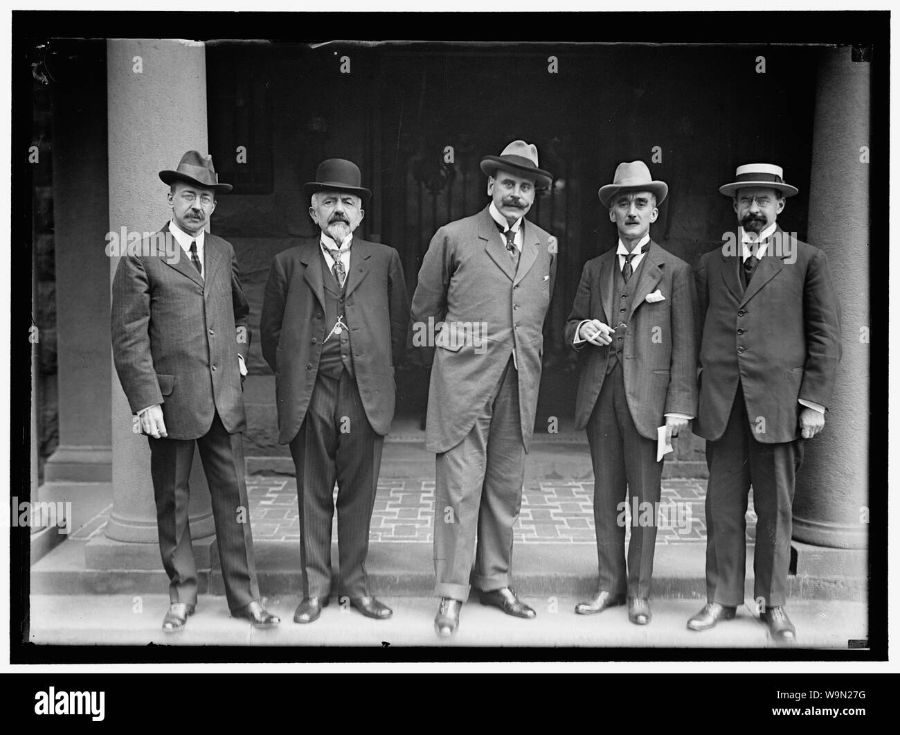 Activism protest Cut Out Stock Images & Pictures - Alamy