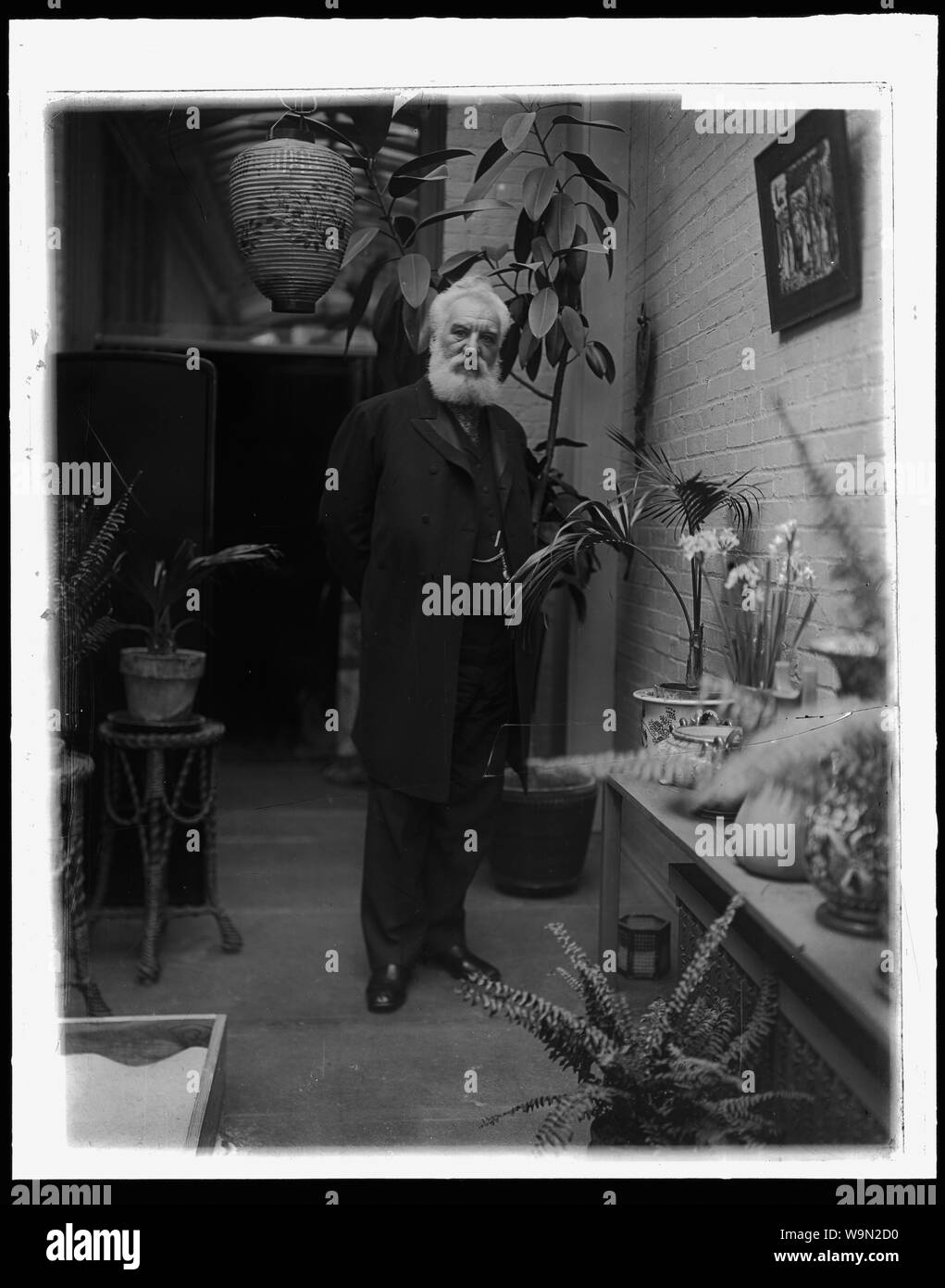 Alexander graham bell hi-res stock photography and images - Alamy
