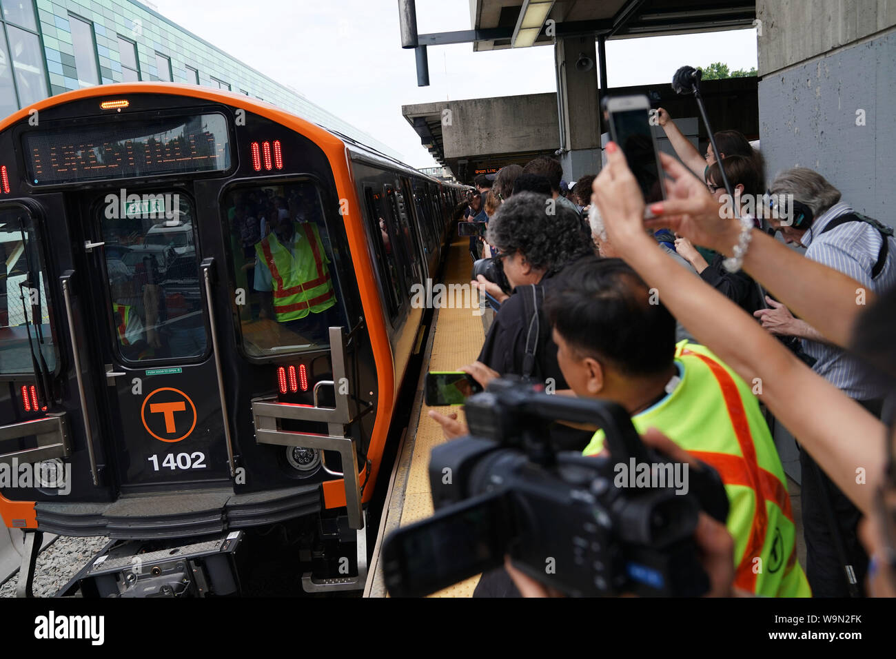 Mbta orange line hi-res stock photography and images - Alamy