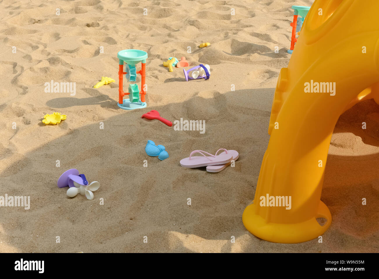 Plastic digger hi-res stock photography and images - Alamy