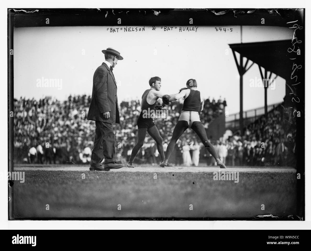 Hurley bat hi-res stock photography and images - Alamy