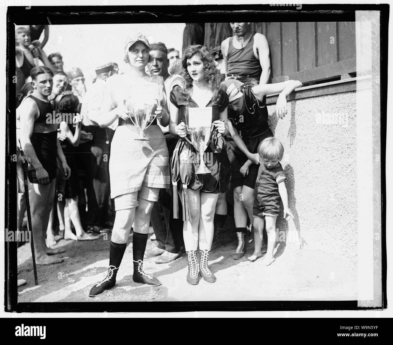 1920s bathing beauty Black and White Stock Photos & Images - Alamy
