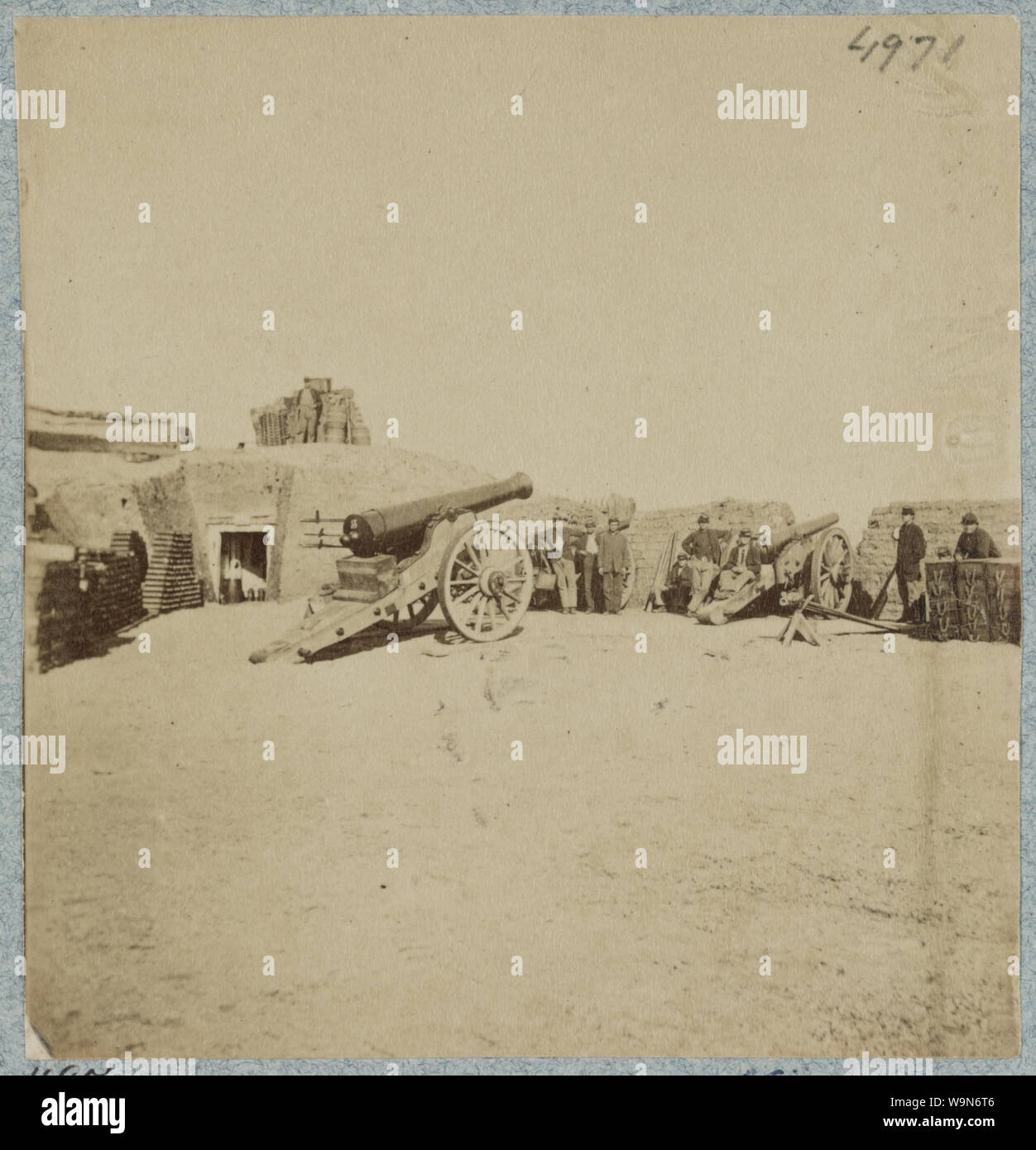 Battery on Morris Island, gun that fired over 1200 shots into Fort ...