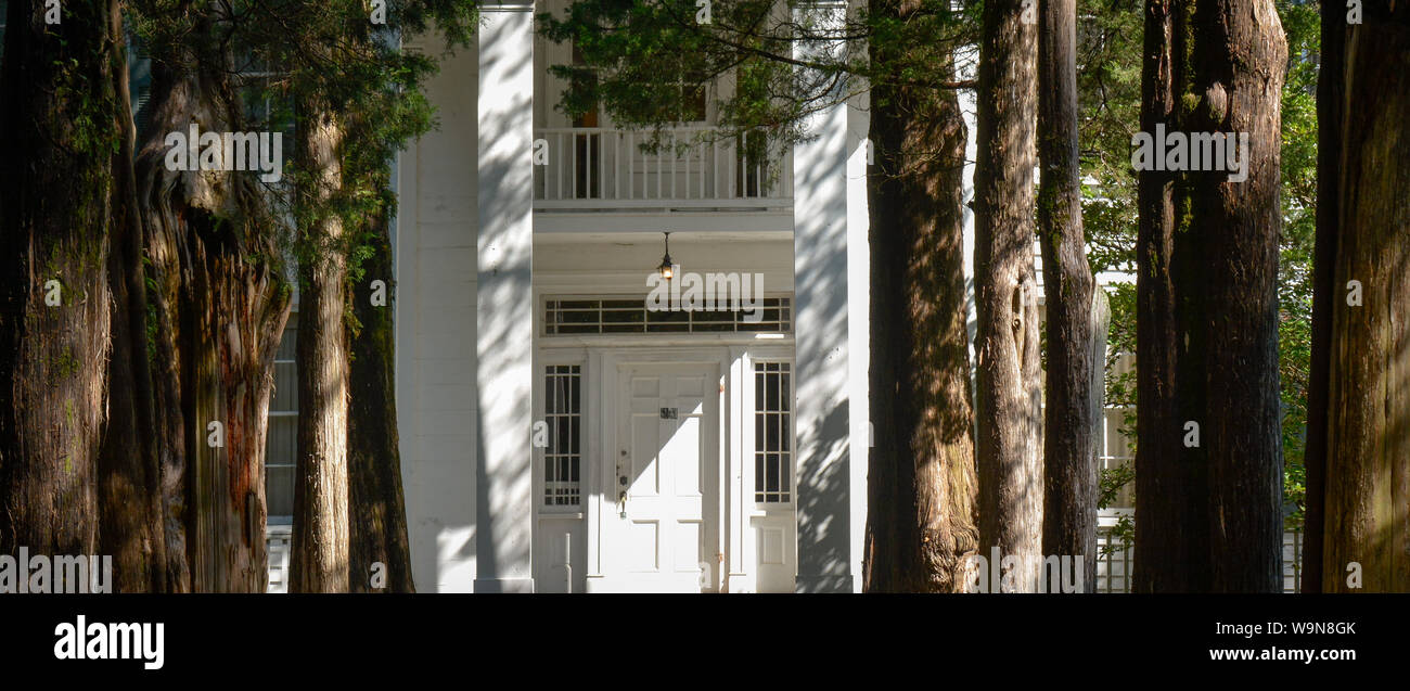 The entrance to Pulitzer Prize winning author, William Faulkner's home ...