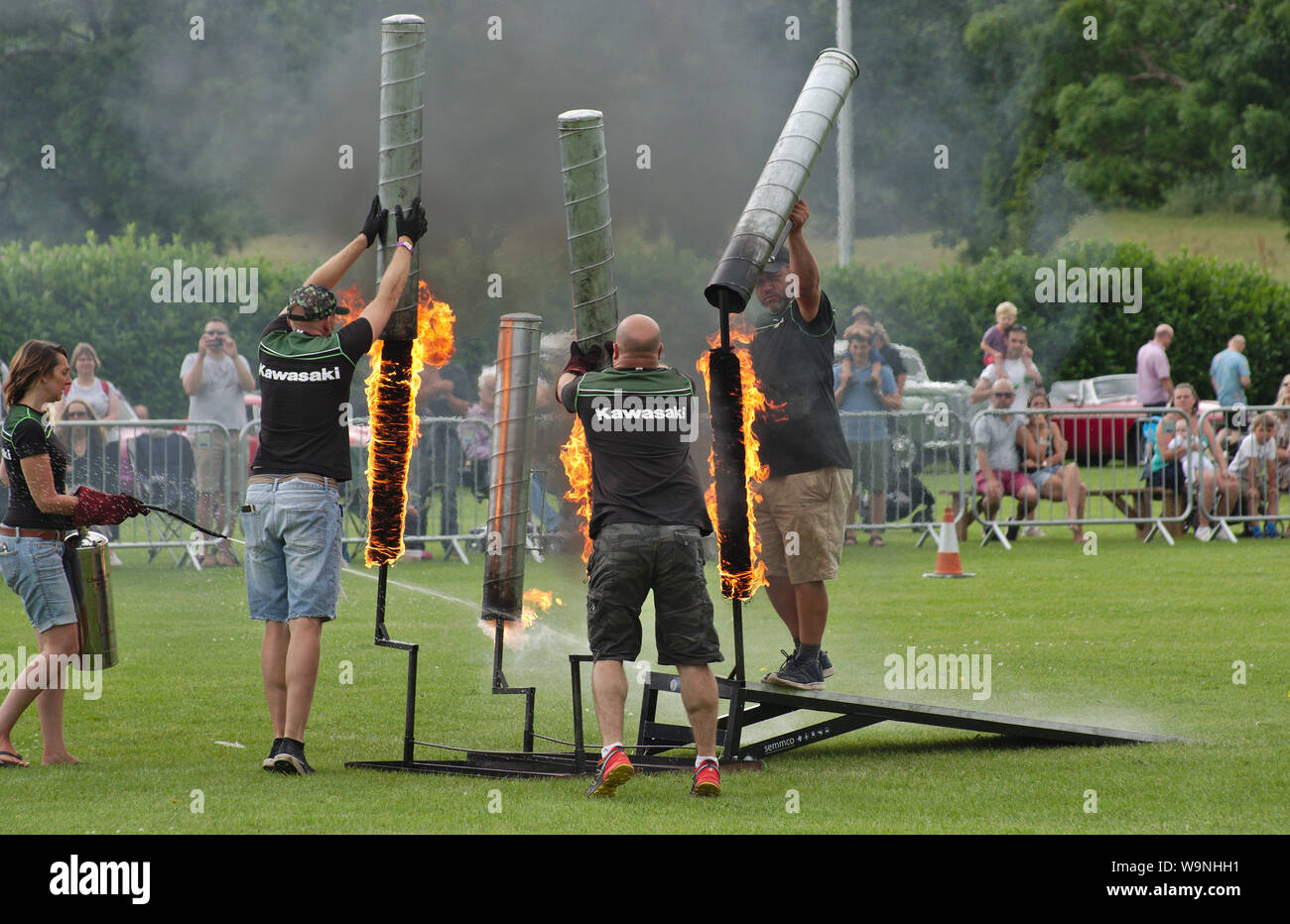 Carnival stunt hi-res stock photography and images - Alamy