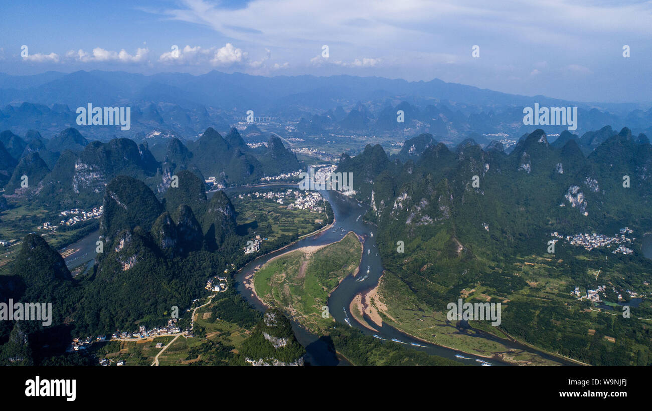 First bay of the lijiang river hi-res stock photography and images - Alamy