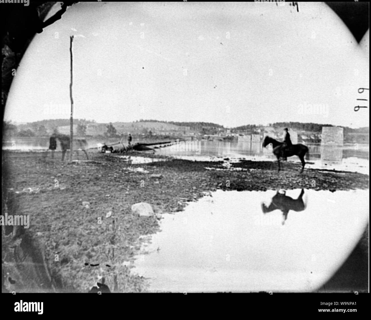 Berlin (now Brunswick), Md. Pontoon bridge and ruins of the stone ...