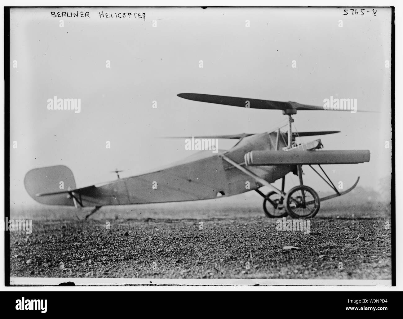 Berliner helicopter hi-res stock photography and images - Alamy