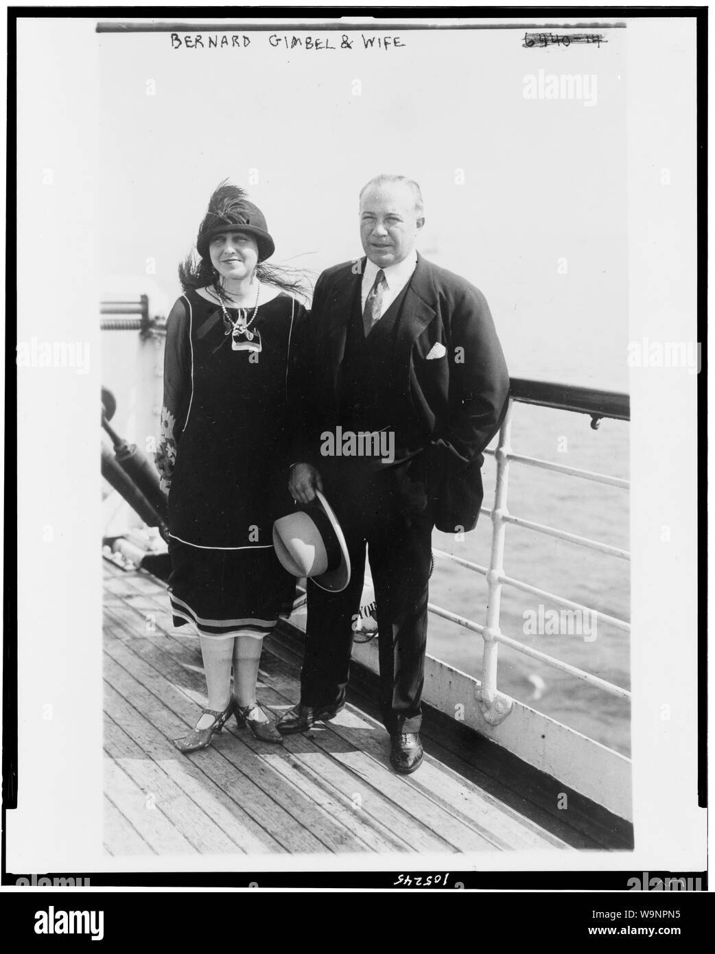 Gimbel new york hi-res stock photography and images - Alamy