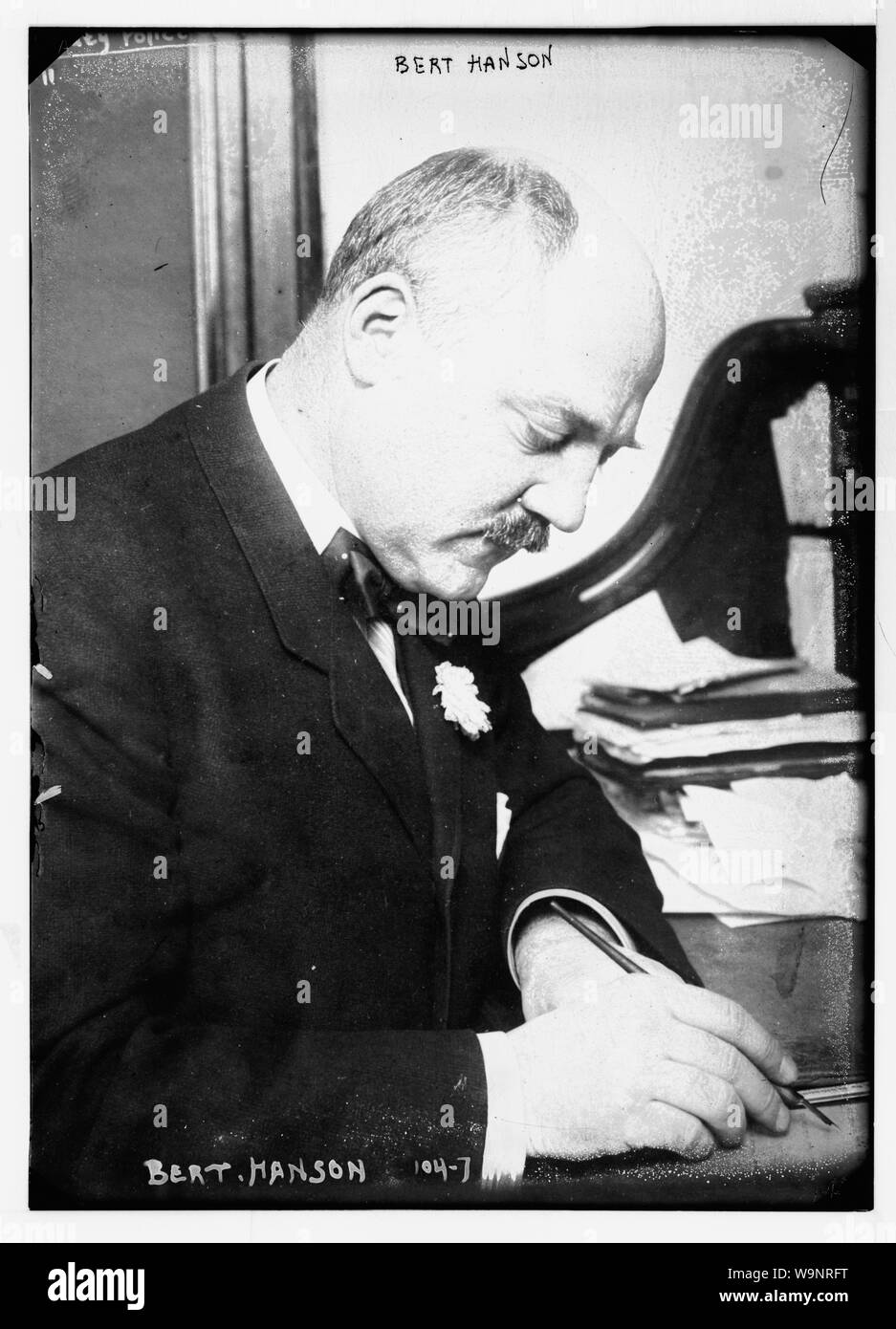 Gesture writing Black and White Stock Photos & Images - Alamy