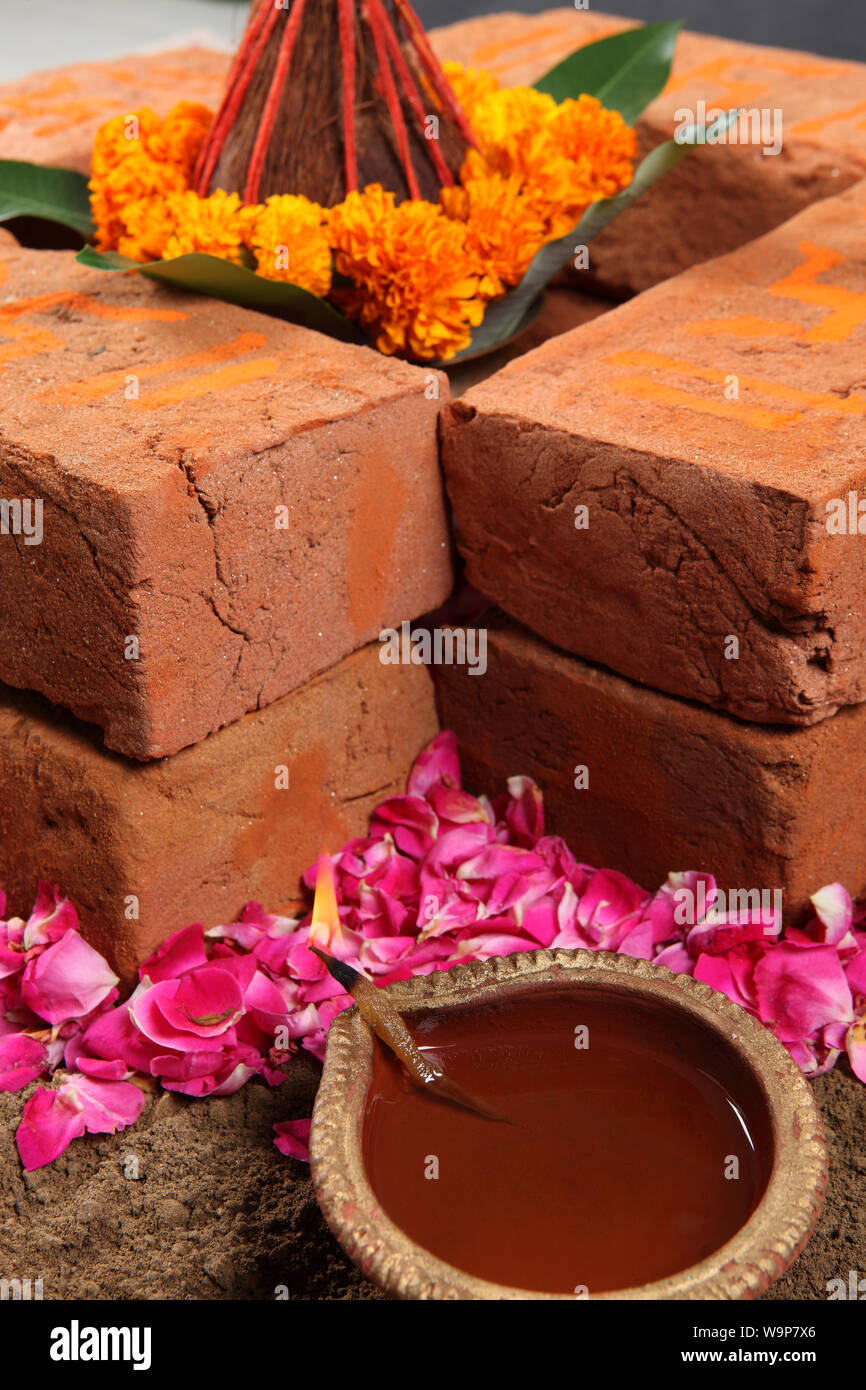 Pujan High Resolution Stock Photography and Images - Alamy