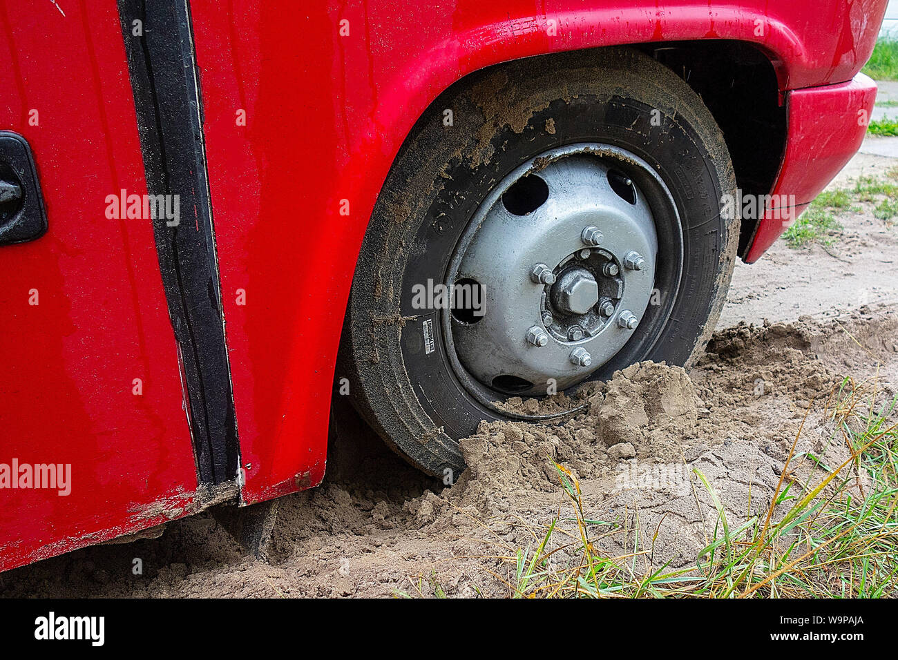 Bus in mud hi-res stock photography and images - Alamy