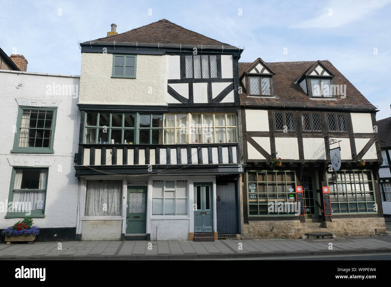 Period buildings in Tewkesbury High Street Stock Photo - Alamy