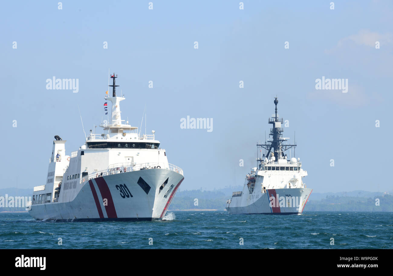 Coast guard cutter stratton wmsl 752 hi-res stock photography and ...